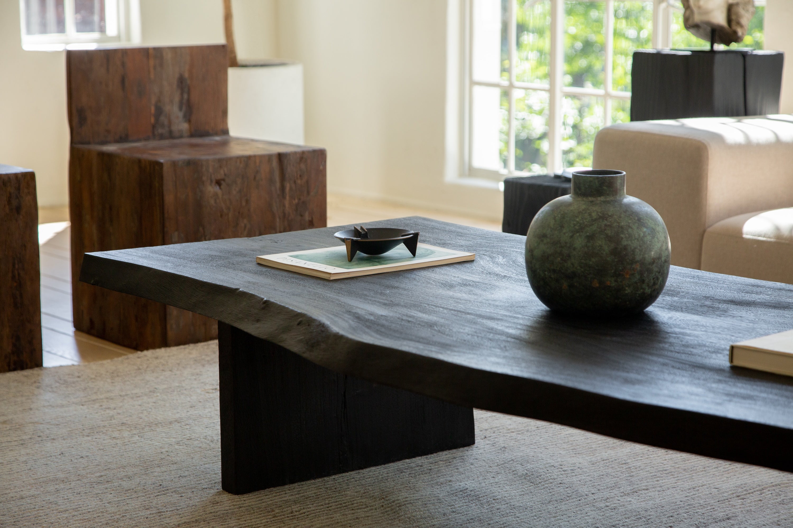 House of Leon - Furniture & Home Decor