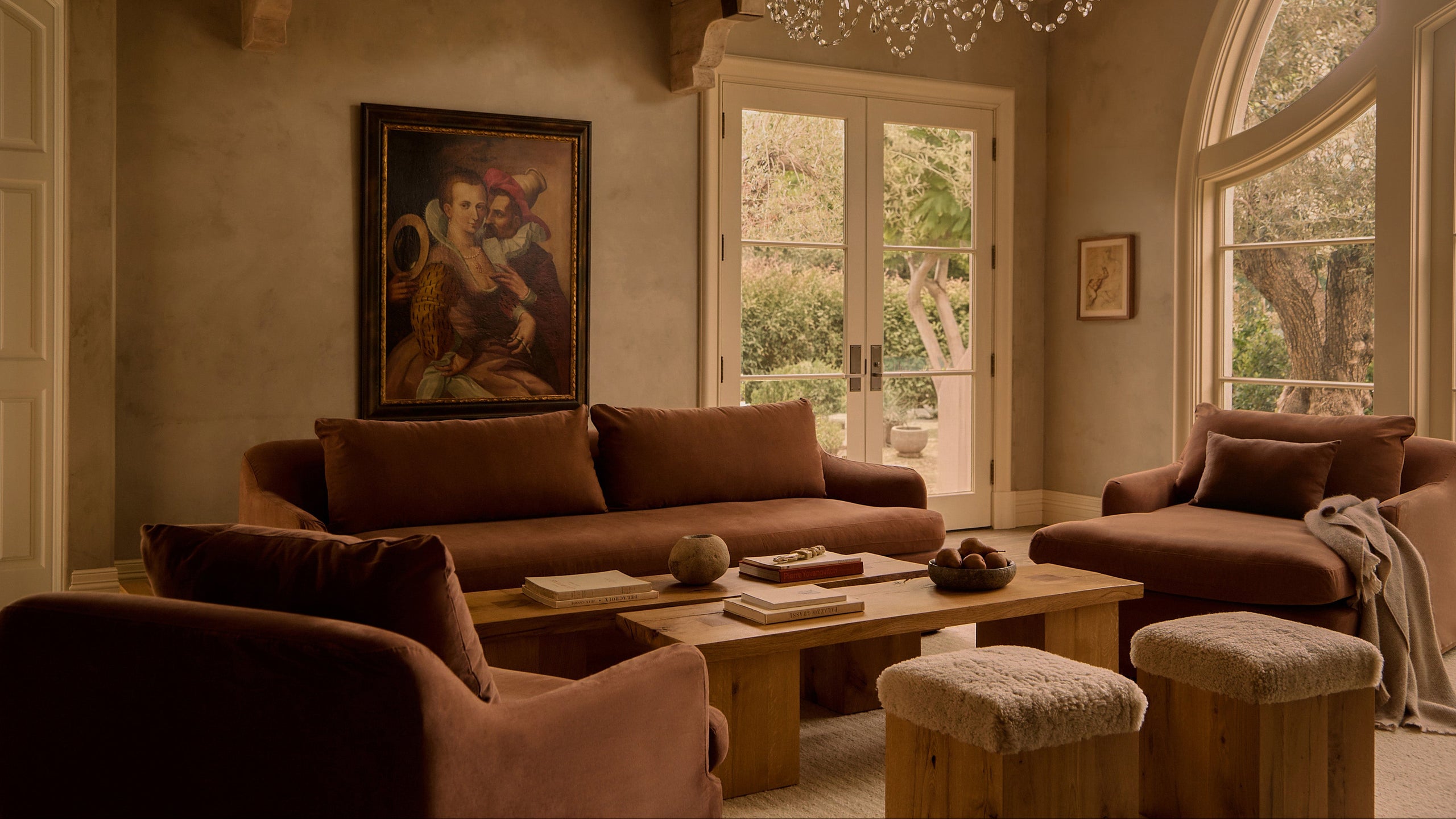 House of Leon - Furniture & Home Decor